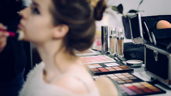 Compact Powder Makeup – Cosmetics (password: 1)